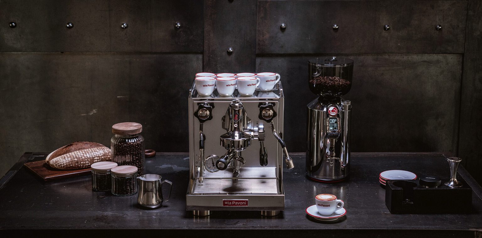 la Pavoni Cellini Classic Espresso Machine - KaffeBox.no