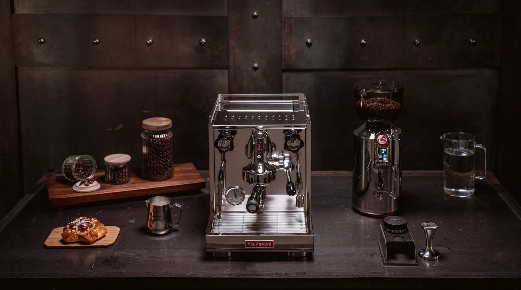 la Pavoni Cellini Classic Espresso Machine - KaffeBox.no